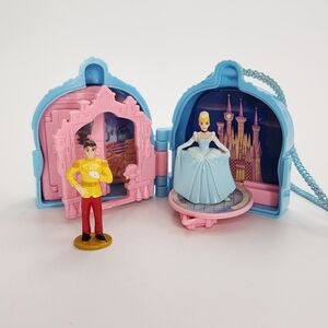 Disney | Toys | Disneys Cinderella Once Upon A Time Complete Locket 992 ...